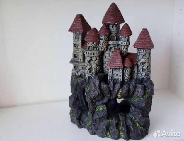 Аквадекор замок dezzie и вулкан