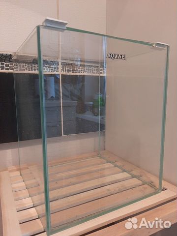 Аквариум aquael 25x25x30 плюс светильник