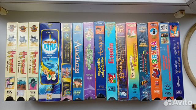 Видеокассеты VHS с мультиками и фильмами купить в Тульском ...